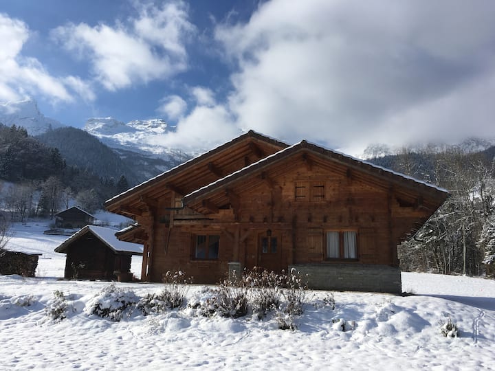Chalet De Montagne Aux Clefs à 20mn De La Clusaz - Ugine