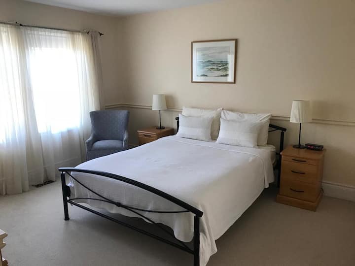 Family Suite B&b Sleeps 4/5px Ensuite - Niagara-on-the-Lake