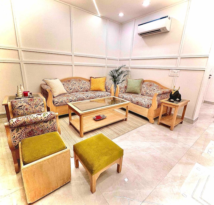 Chidiya Ghar - Delhi, India