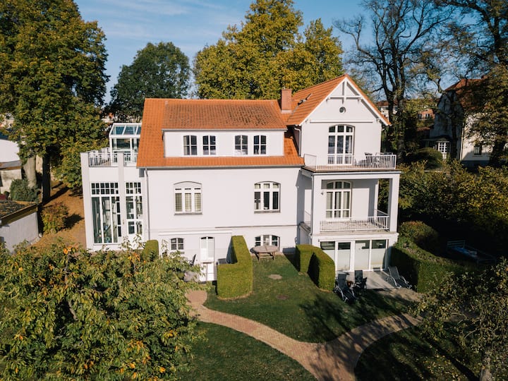 Villa Blanck Wohnung 1 Direkt Am See Erholung Pur - Malchow