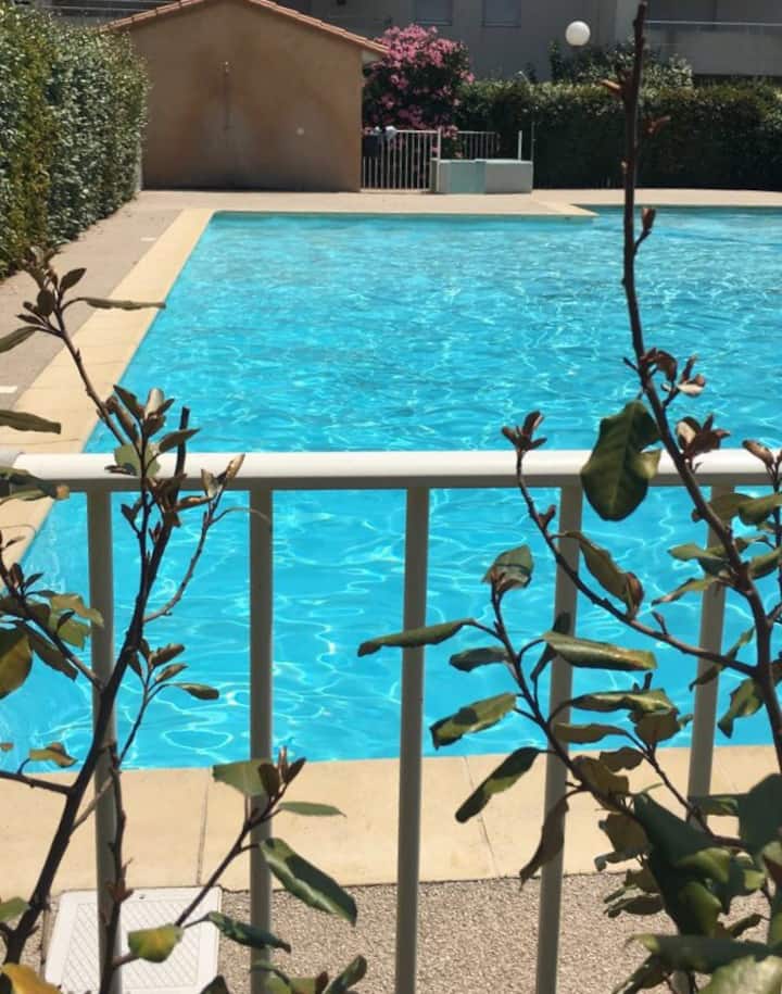 Agreable T2  Climatisé Avec Piscine Et Terrasse - Montpellier