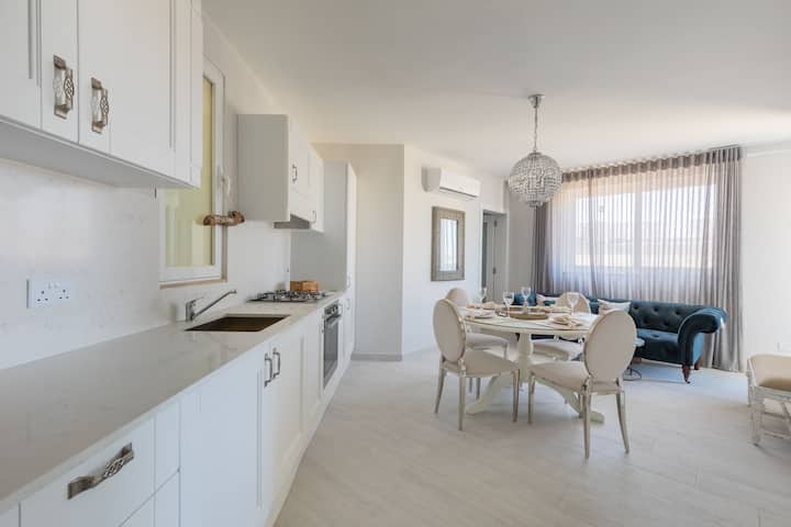 Boutique Style – 2 Bed Apt - Ta’xbiex, Sliema Area - Malta