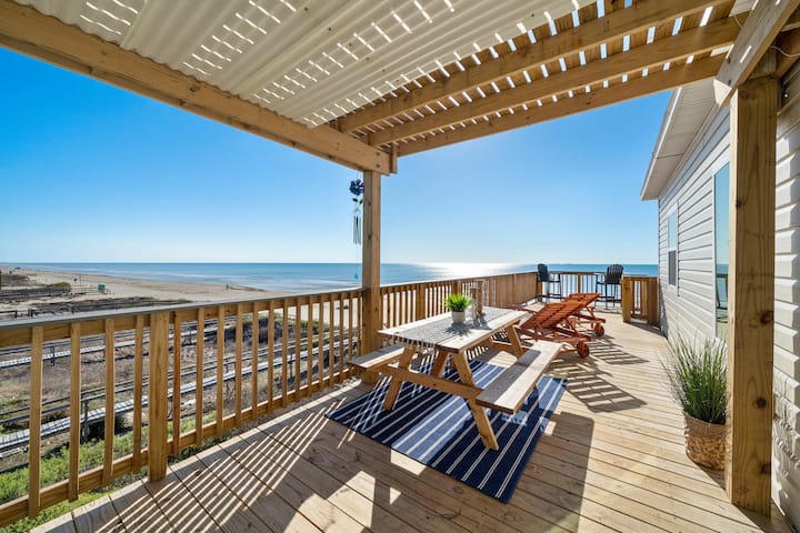 Ocean Views, Private Deck, Minutes To Dining-shops - Surfside Beach, TX