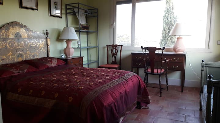 Habitación Luminosa Y Acogedora Cerca De Madrid - Tres Cantos