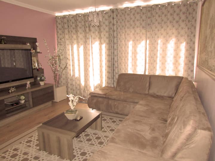 Apto à 180 Metros Da Rua Coberta!!! - Gramado