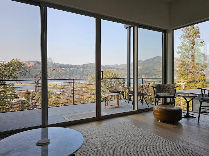 Stevie’s View - Hood River, OR