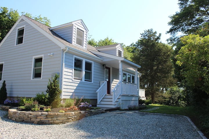 Mystic Cottage Retreat, near downtown - Cottages for Rent in Mystic ...