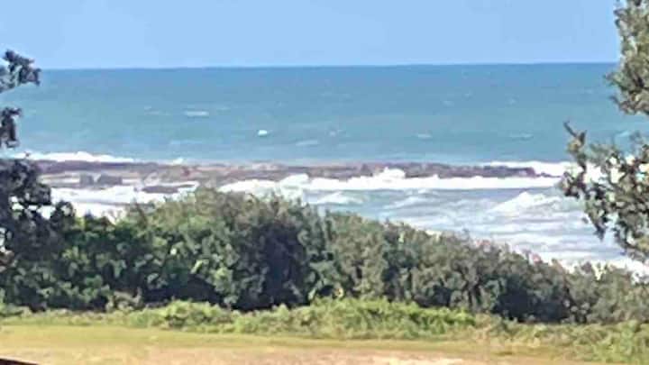 Shellys Ocean-view Apartment - Yamba