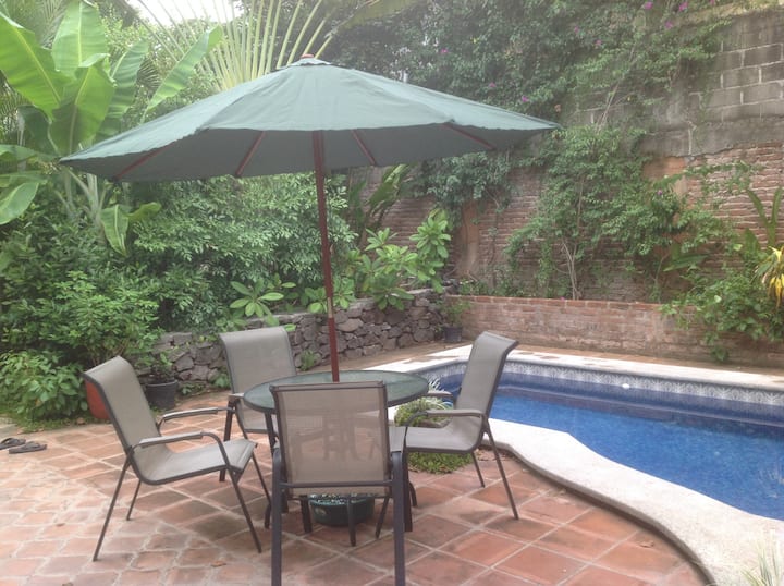 Casa Paloma, Artist’s Cottage- Pool, Exotic Garden - Nicaragua