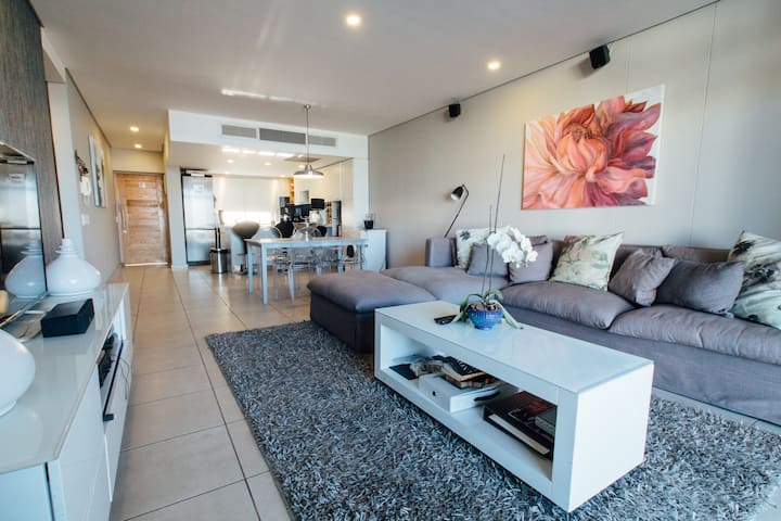 Luxury 2 Bed/bath Near Cticc/v&a - Ciudad del Cabo