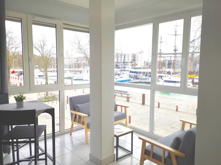 Très Bel Appartement Avec Vue D'exception &Parking - La Rochelle