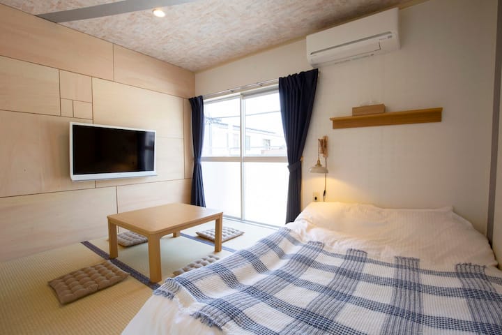 Japanese Way Of Life In Historic Towns. - 岡山市