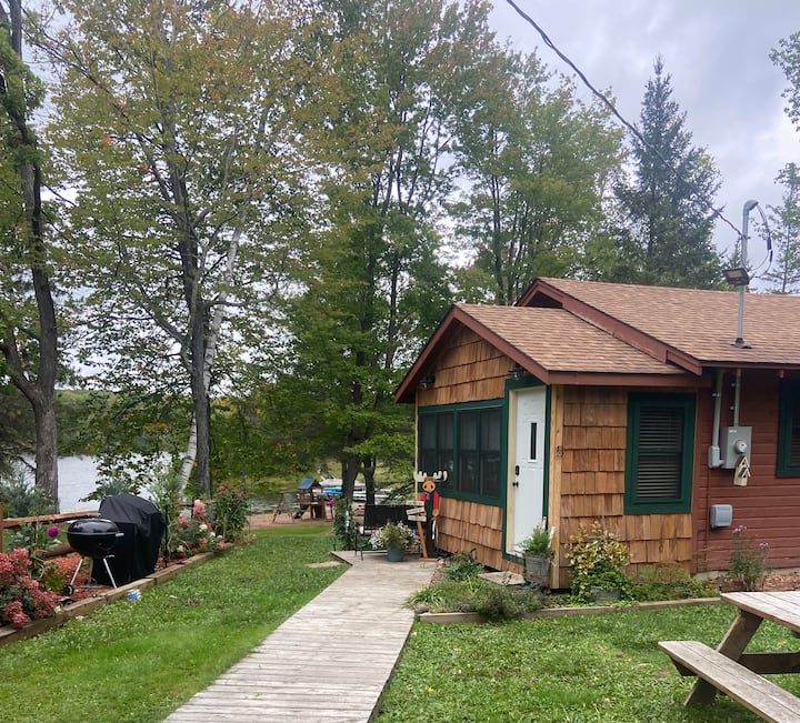 Cozy Cabin #5 At Birch Point Resort - Wisconsin
