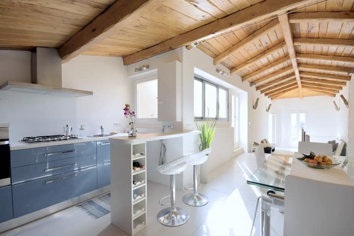 Historic Tropea, Spacious W/ Views - Tropea