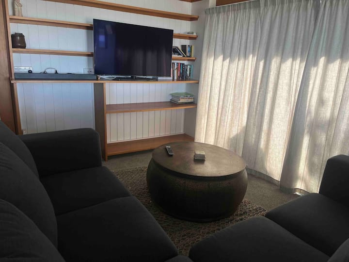 Westshore Beachfront Retreat - Napier