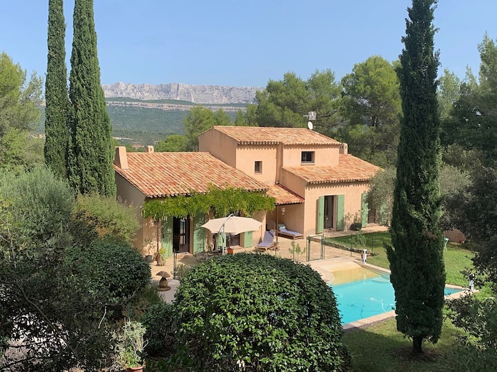 Villa Aix En Provence Ste-victoire Vue Magnifique - Trets