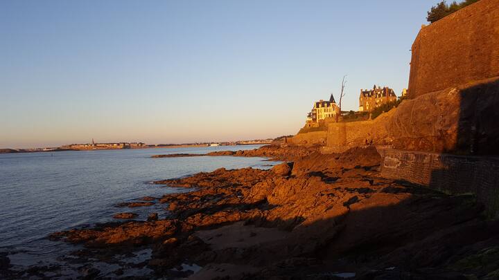 Dinard Centre 2mm De La Plage Et Commodités - Saint-Malo