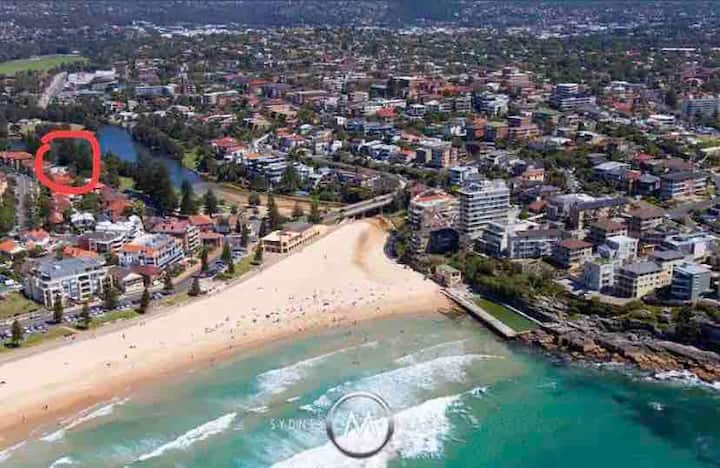 Beachside Unit. 250m To Beach. Parking. 2bed - Manly