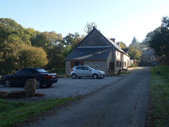 Confine In Style In Coet Stival 1, 5' From  Pondi - Pontivy