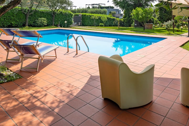 Space, Privacy, Private Pool And Lake View. - Lazise, Italien