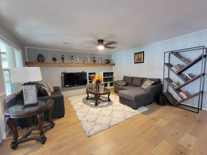 Spacious Denver Home (Whole Home, 7bed 5bath) - Denver