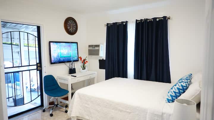 Central Guest House - Monthly Only - Honolulu, HI