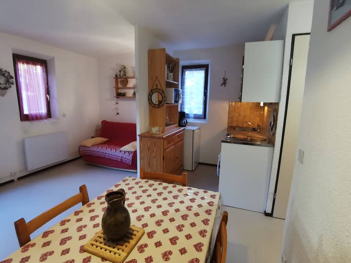 Aiglon, Studio Coin Nuit, 4pers. P. Pistes, Sud - Serre Chevalier