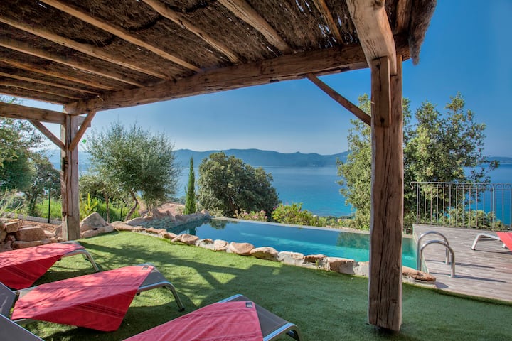 Villa Typique Corse Avec Piscine Privée Vue Mer - Propriano
