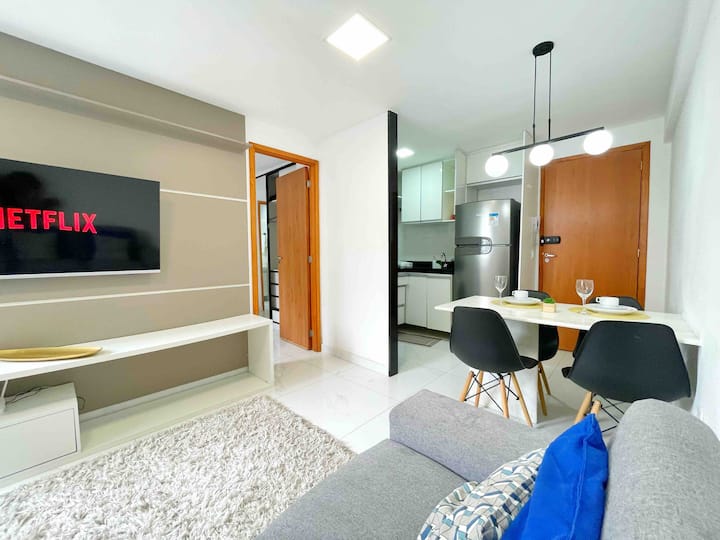 Bm 504 - Apt Em Porcelanato, No Melhor De Bv - Boa Viagem