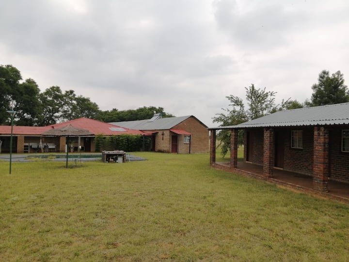 Grysduikerrand Kampterrein - Koster