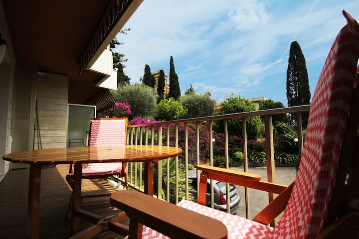 Al Mare Con Parcheggio Privato - Sanremo