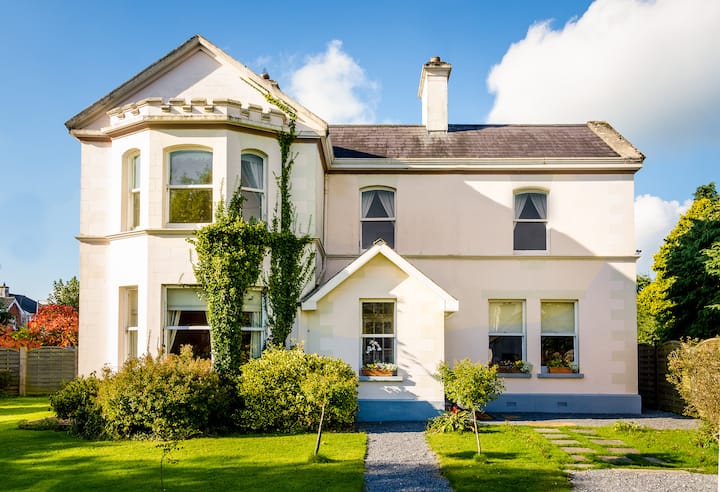 We Are Banba House Address H65 W292 From Eu 79 Pp - Loughrea