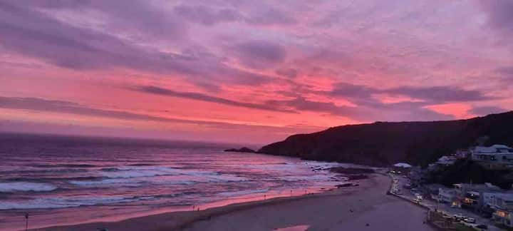 Entire Top Rental Unit - Spectacular Ocean View! - Herolds Bay
