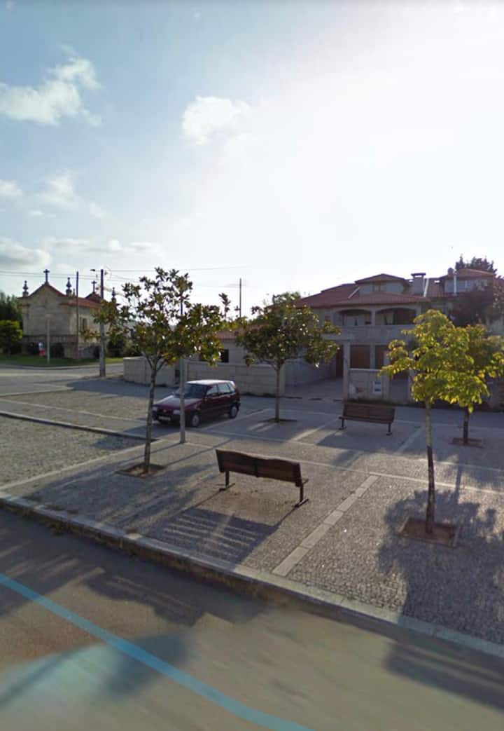 Appartement De Village Vue Sur Chapelle, T3 (F4) - Fafe