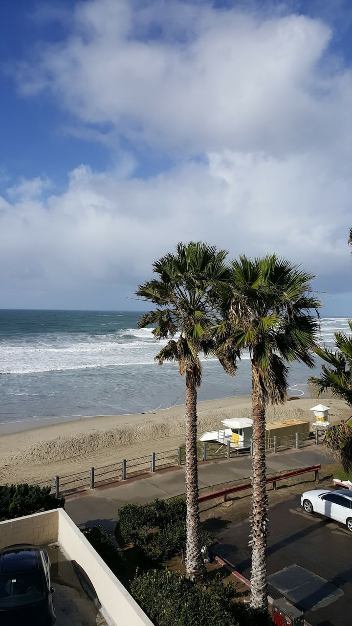 Caprioceanfront1brjan 19-23 2026 - San Diego, CA