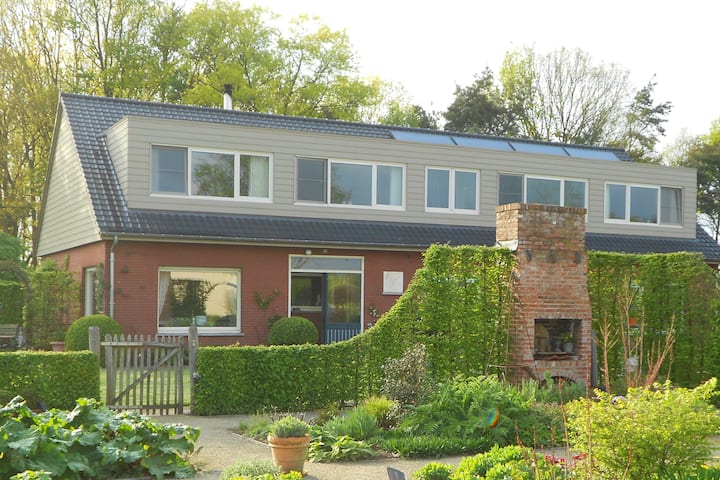 Vakantieverblijf Tuin Der Zinnen - Zoersel