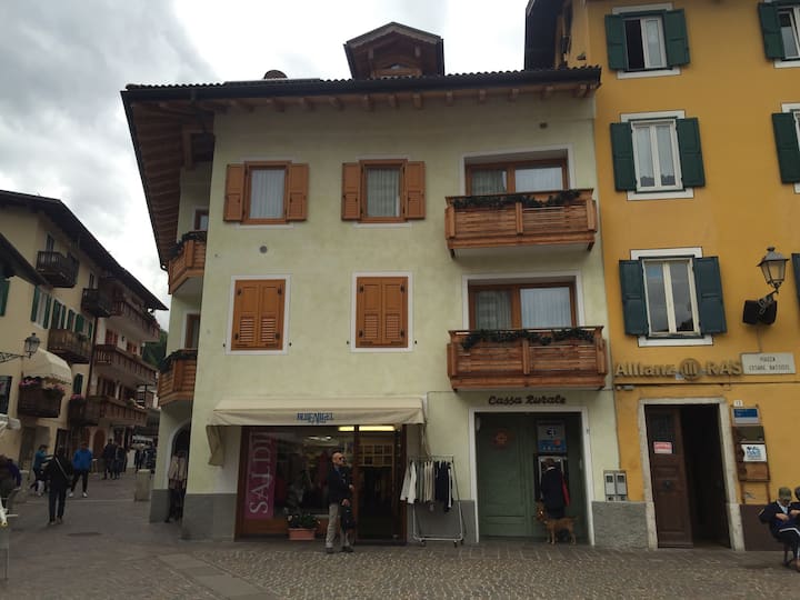 New Central Little Apartment - San Martino di Castrozza