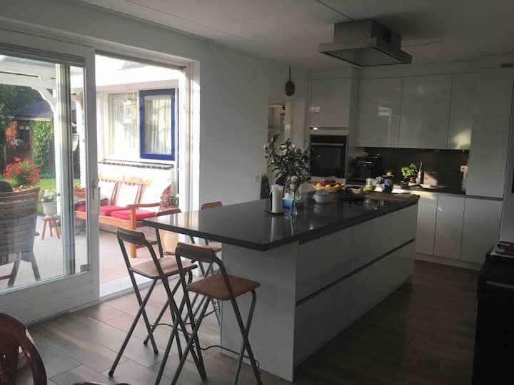 The Motorcycle Airbnb - Assen