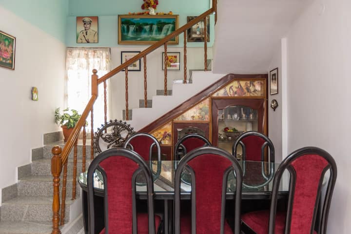 Double Bedroom With Breakfast Compli. & Wifi - Bangalore