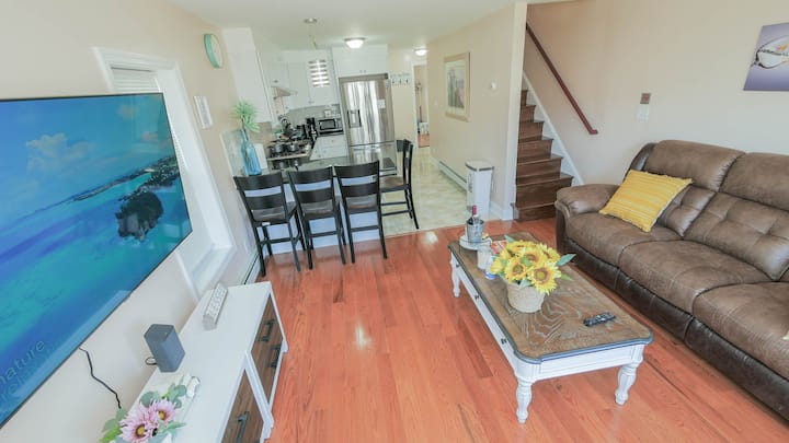 Modern & Luxurious Beach Block Apartment 2 - Harrah's Resort Atlantic City
