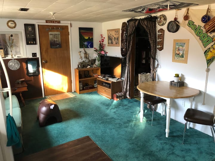 Villa Britton, Comfy Beds, Winter Patio & Fire Pit - Castlegar
