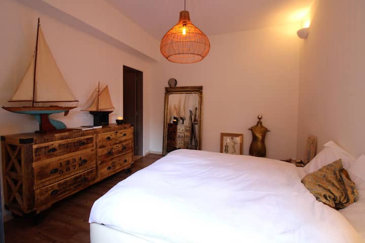 Stylish Condo Centrum Gent 4 Slaapplaatsen - Gand