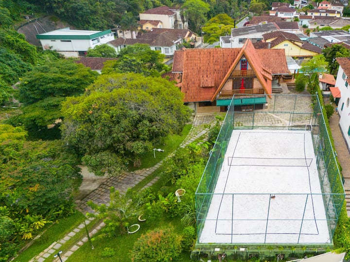 "House With Pool, Sand Court, And Much More!" - Petrópolis