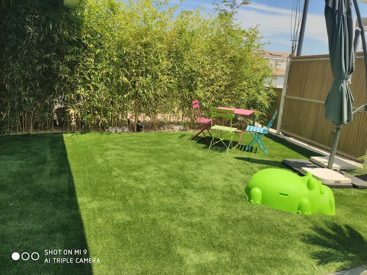 Superbe Rez De Jardin à 10 Minutes Des Plages - Marignane