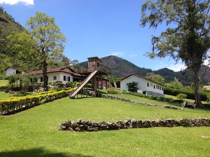 A Casa / Teresópolis Lindo Sítio Edelweiss - Brezilya