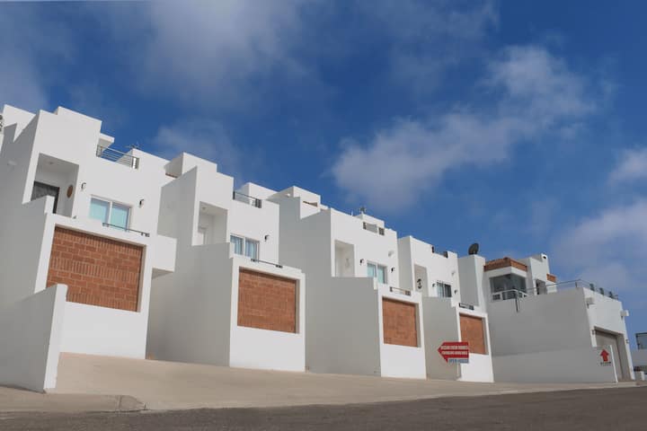 Condominio En Fraccionamiento Privado, Rosarito - Rosarito