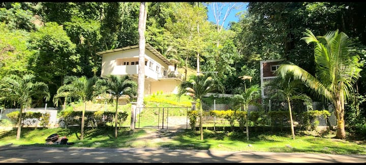 Villa Sofia
Cheerfull Villa With Pool, Sauna, Bbq - Departamento de Atlántida