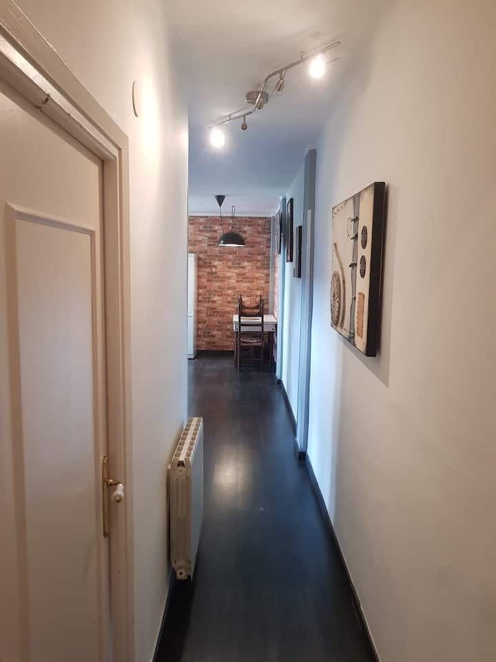 Piso Acogedor En Bilbao, Bien Ubicado - ビルバオ