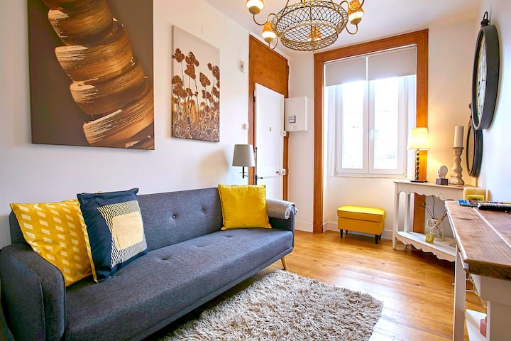 Meet Me @ 9 - Cozy Flat - Almada