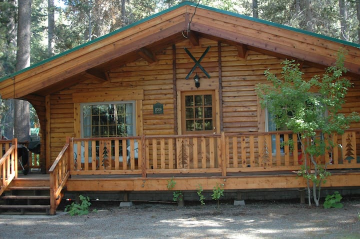 Adorable Donner Lake Cabin - Truckee, CA